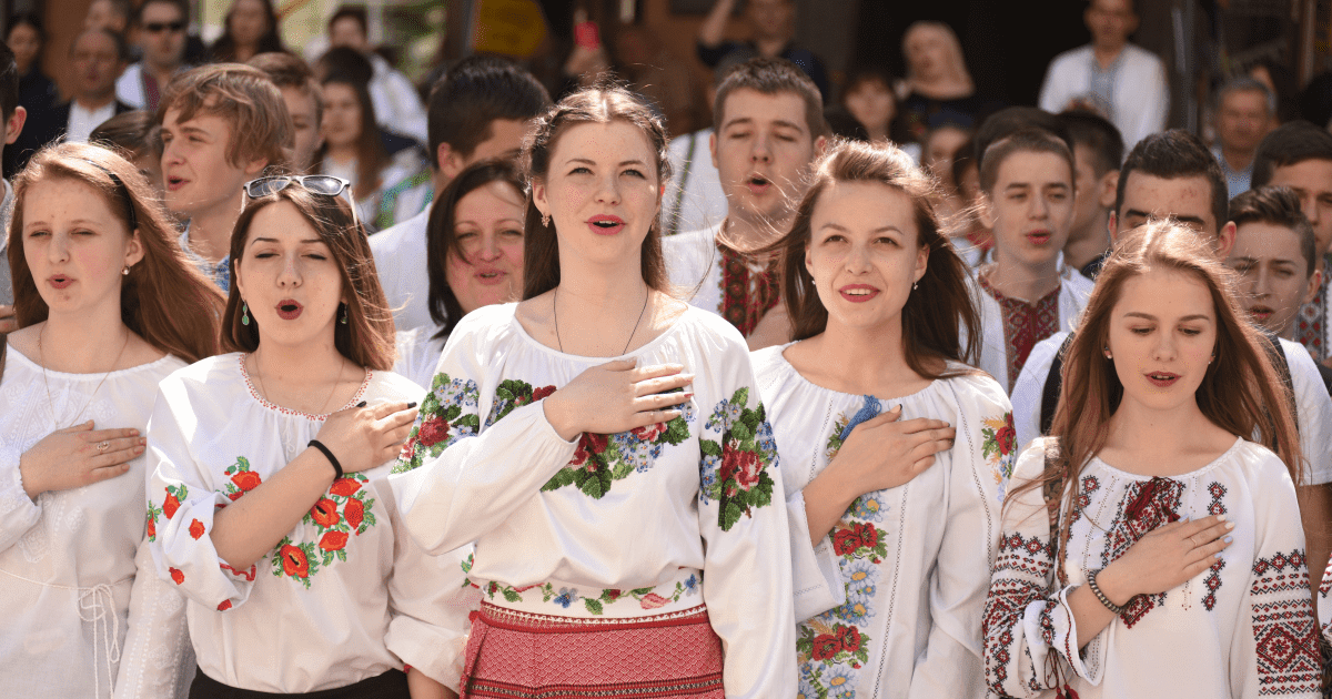 Ukrainian National Anthem with Translation — Ще не вмерла України ...